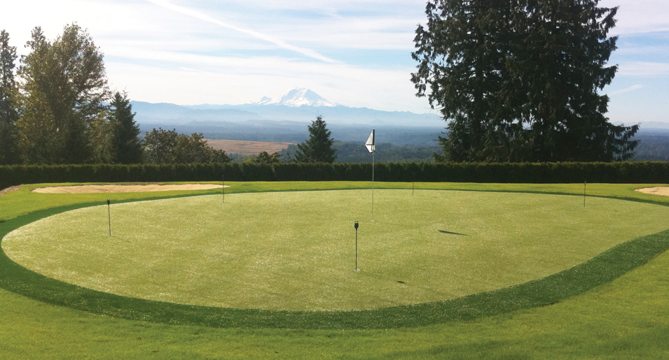 Golf Greens & Hitting Pads | The Recreational Group